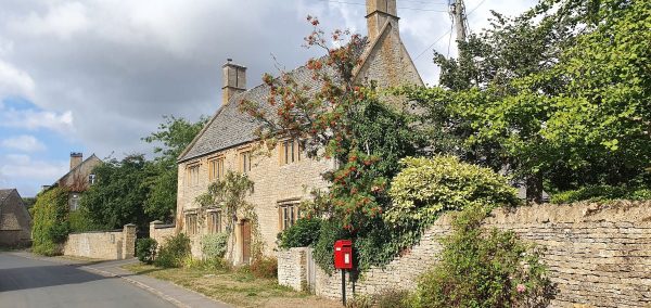 Self Guided Cycle Routes around Oxfordshire and the Cotswolds
